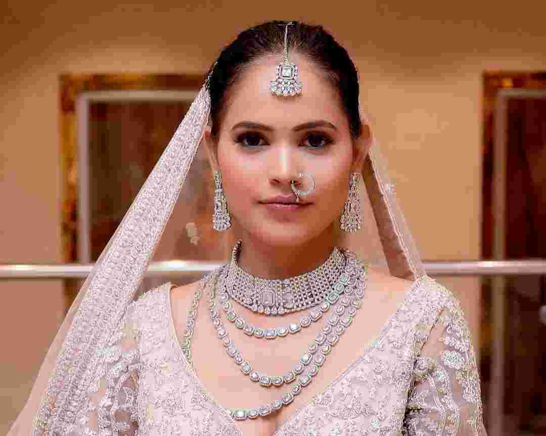 Top 10 makeup artists in Delhi NCR-prices & reviews