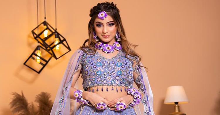 Mridula Joshi Makeovers - Makeup Artist in Laxmi Nagar